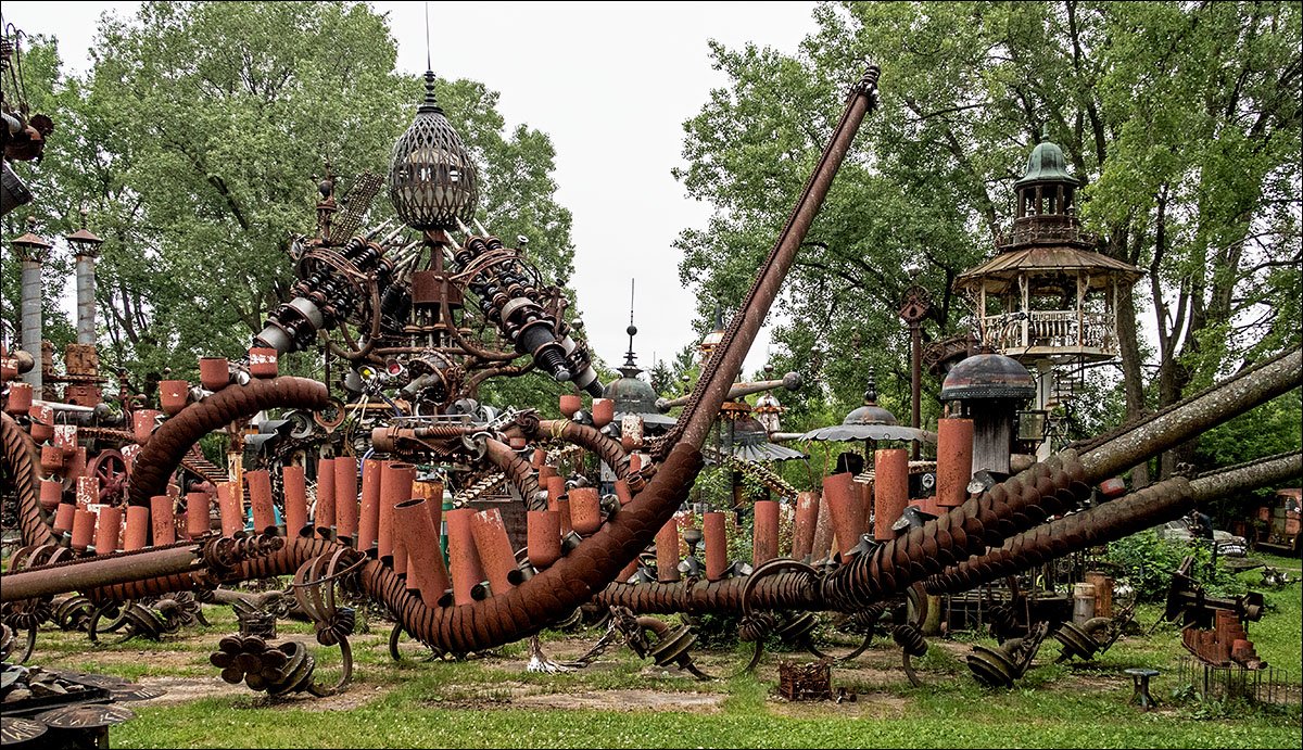 Dr. Evermor’s Scupture Park – PHILLIP L. BLOCK