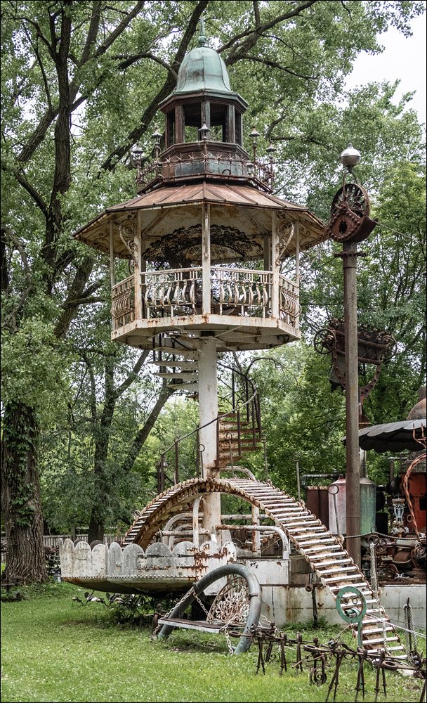 Dr. Evermor’s Scupture Park – PHILLIP L. BLOCK