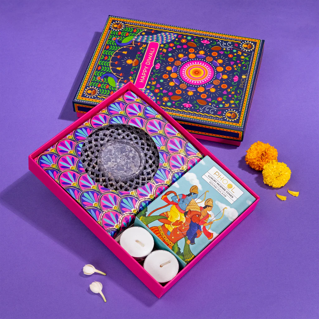 Phool Paleva Jali Gift Box