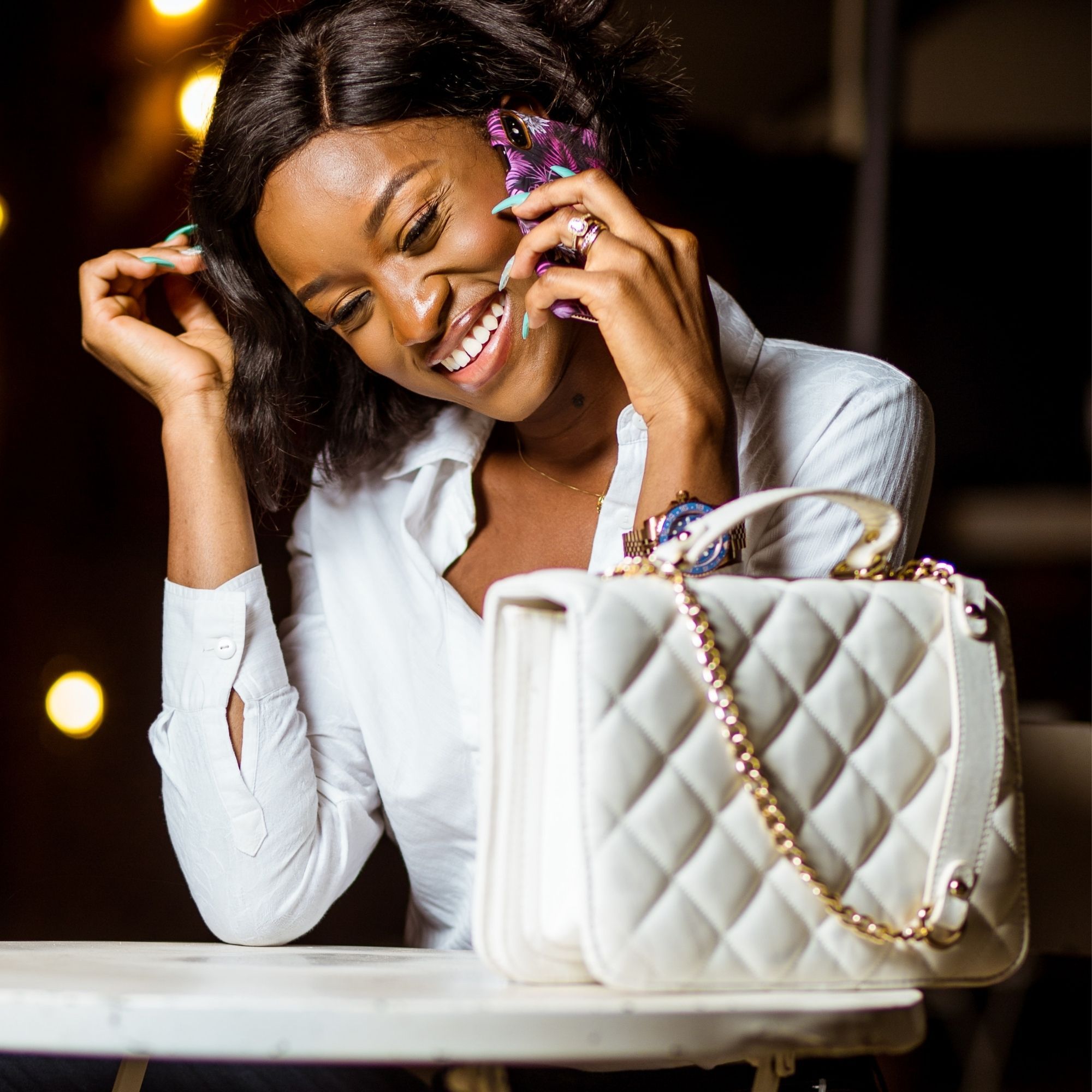 What's Inside Your Handbag