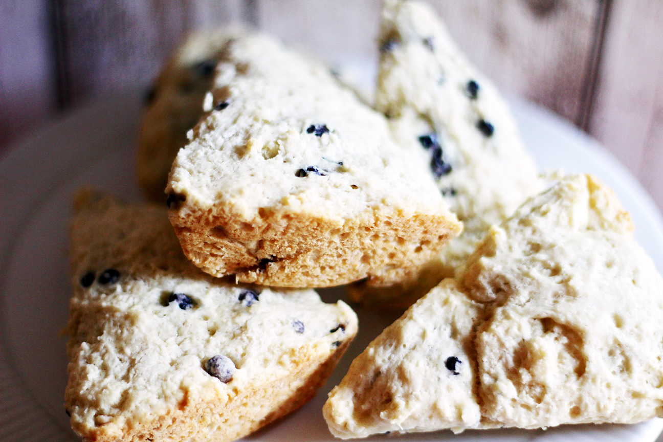 Blueberry Scones FREE Printable Tag and Recipe - Pineapple Paper Co.