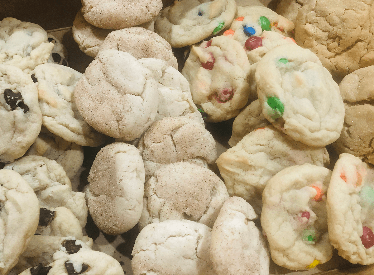 Cookie Combo Pack (Quantity: 4 1/2 dozen) - Pinecone Pastries