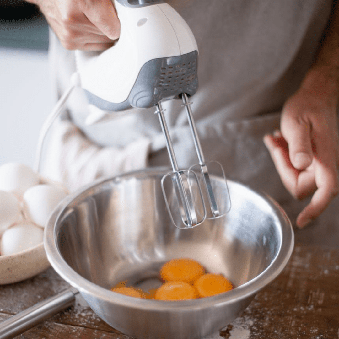 Top 6 Hand Mixers for your Kitchen - Pinstripe Men's Lifestyle Magazine