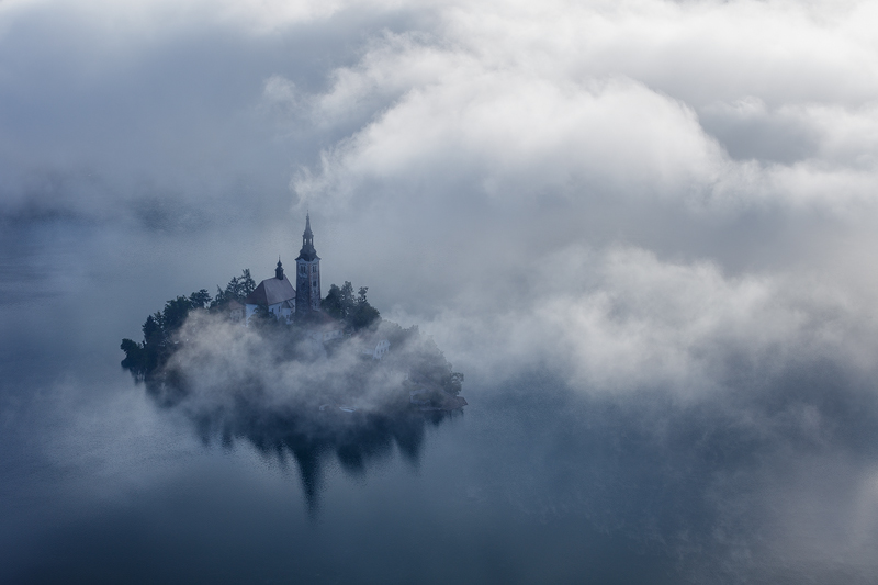 Martin Rak’s Autumn in Slovenia is a Dreamy, Appealing Sight - PLAIN ...