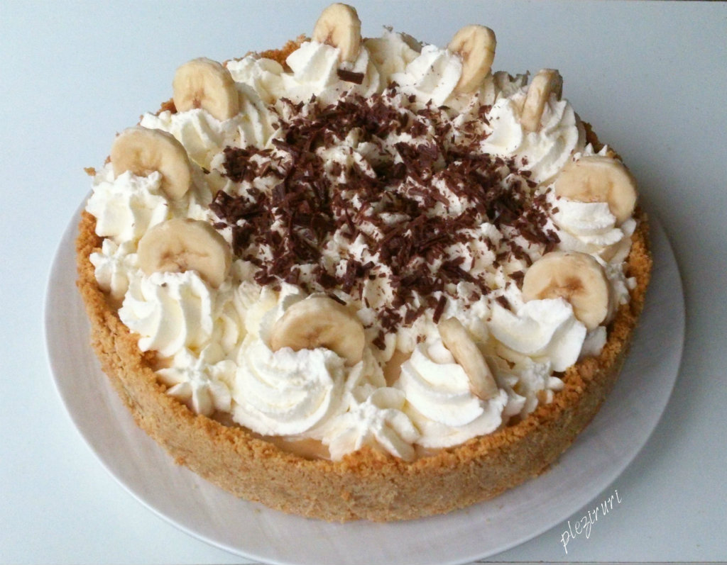 Tarta cu banane si caramel – Banoffee pie | Pleziruri