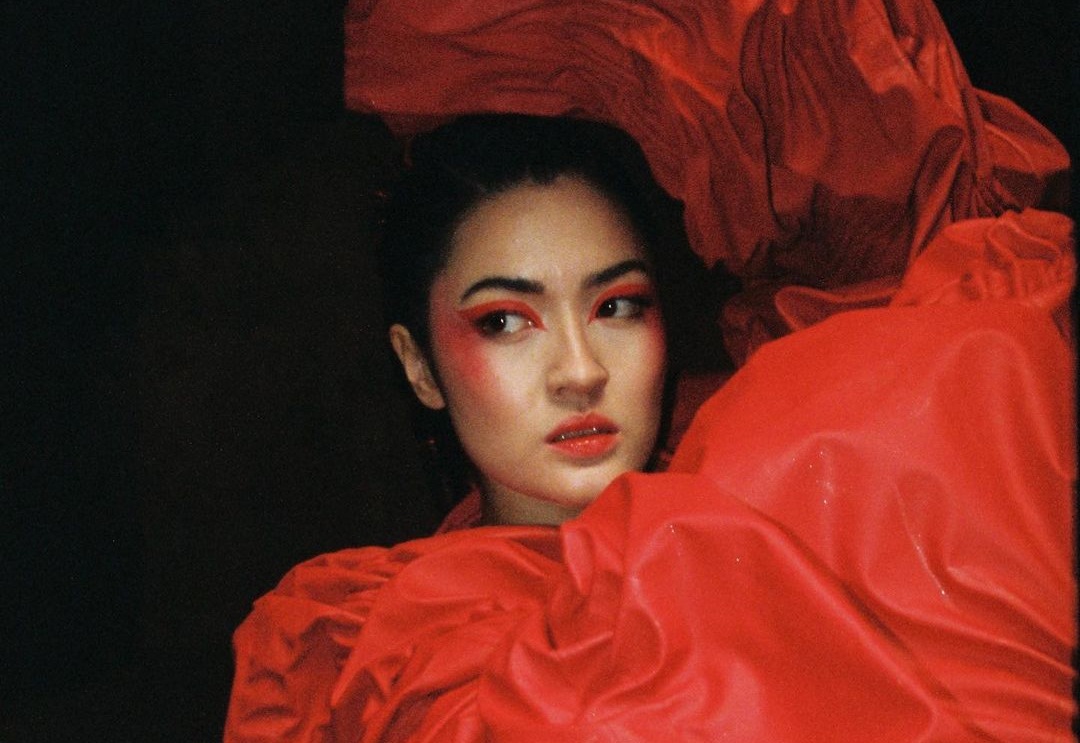 Mulay revela el tema 'ANTRACYTE' | CusicaPlus