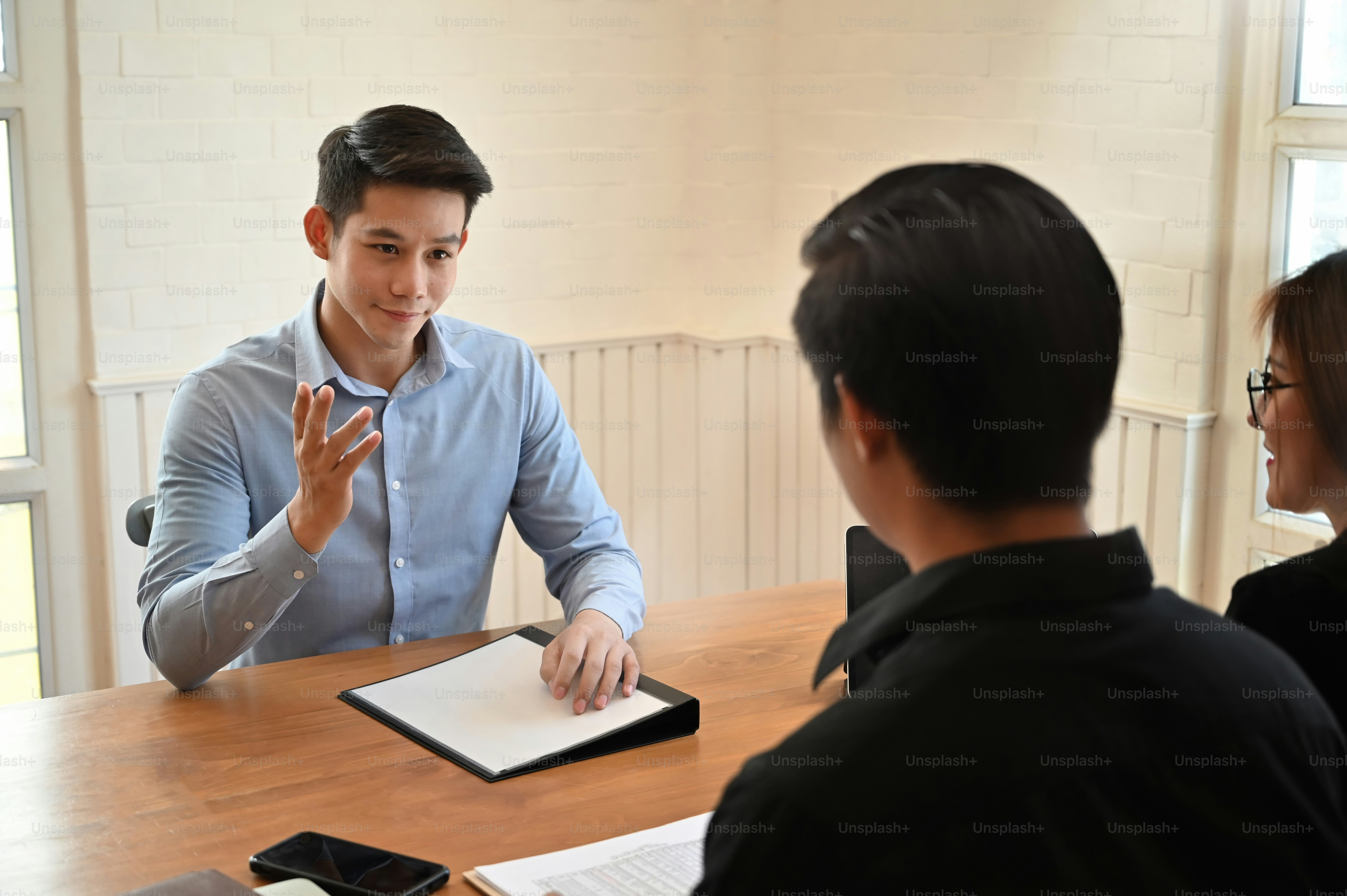 What Are The Benefits Of Professional Language Interpreter Services