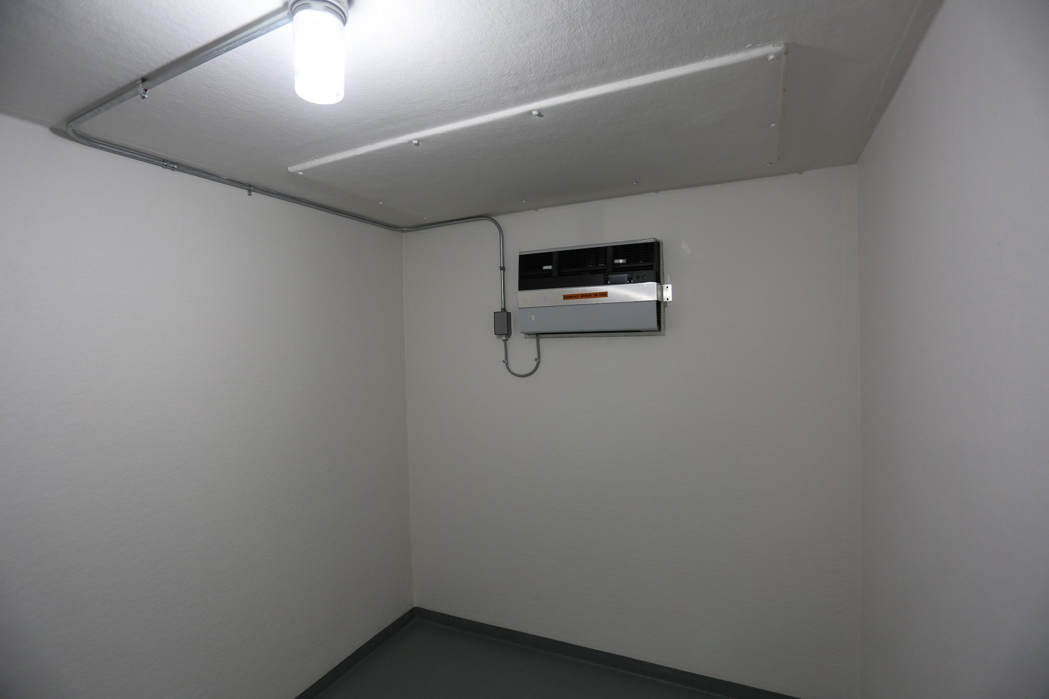 Ambient Temperature Polar Leasing