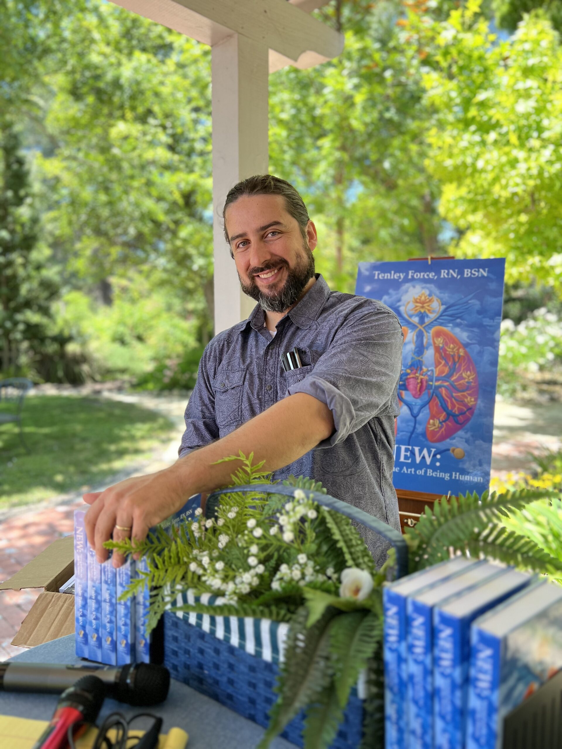 Polyverse Home - Polyverse Publishing