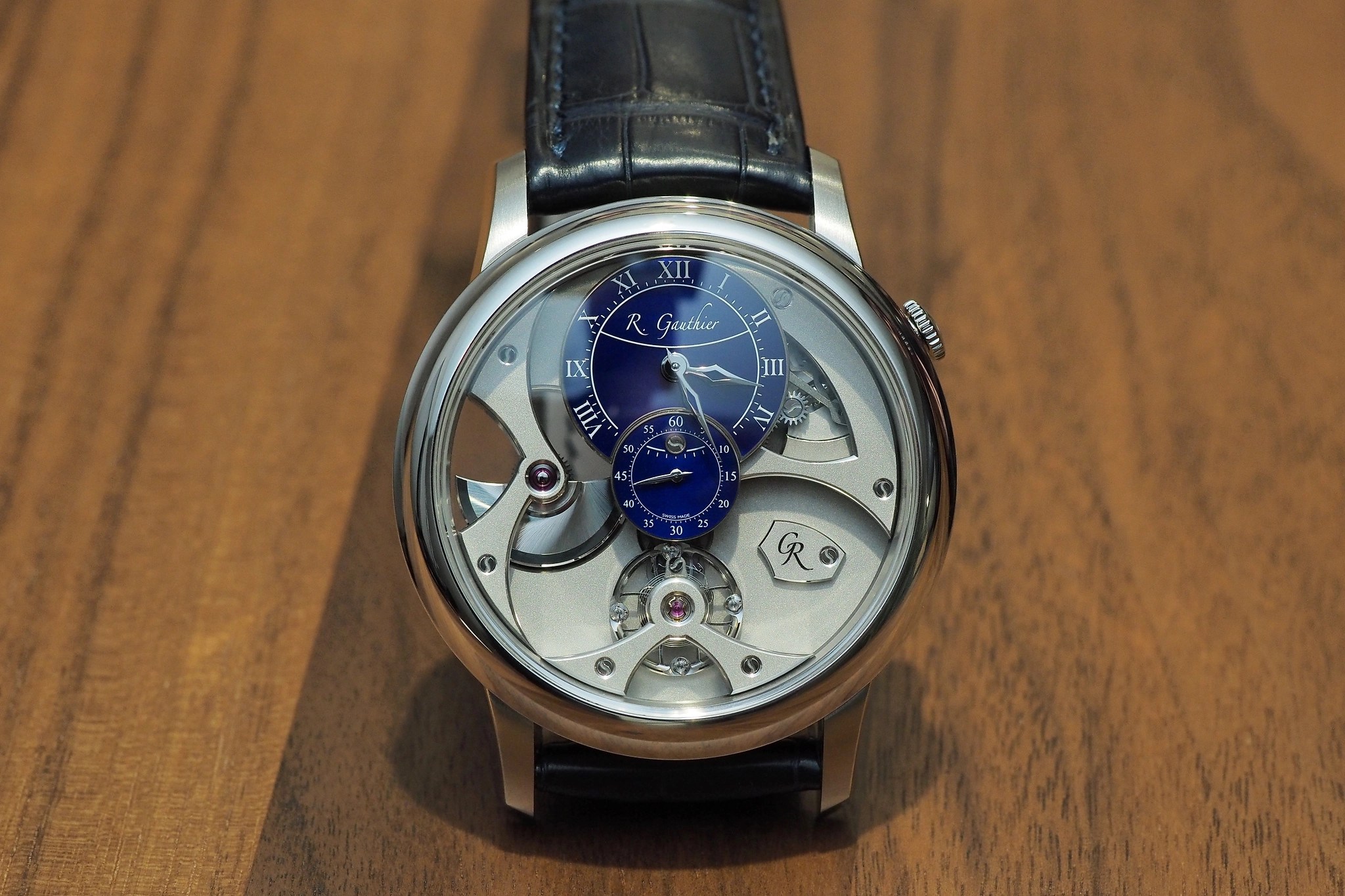 Insight Micro-Rotor by Romain Gauthier Hands-on