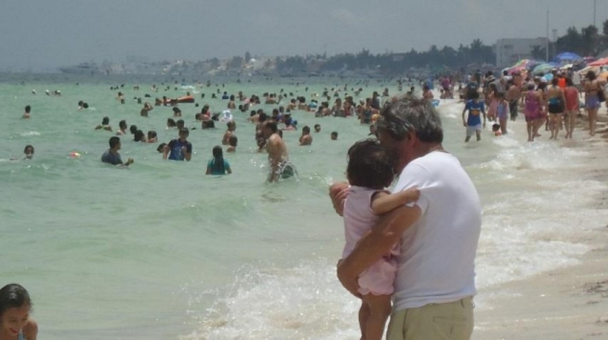 Lluvia ahuyenta a visitantes en Progreso - ProgresoHoy