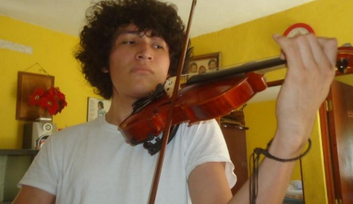 Alan Israel Ávila Herrera, futuro concertista - ProgresoHoy