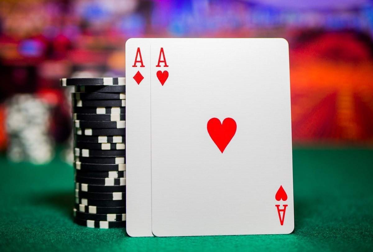 Loi binomiale : Cours et exercices corrigés - Progresser-en-maths