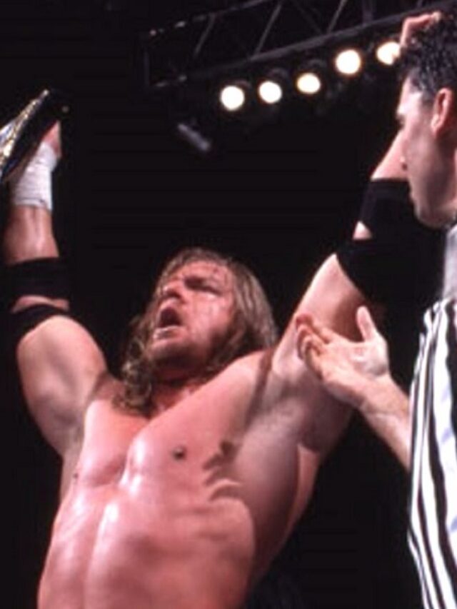 Triple H wins the WWF Championship for the First Time