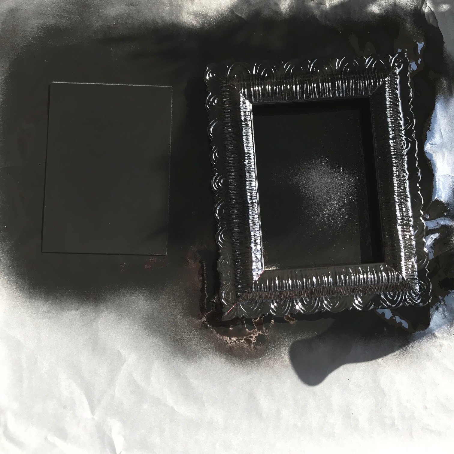 Make Your Own Faux Scrying Mirror With Our Tutorial