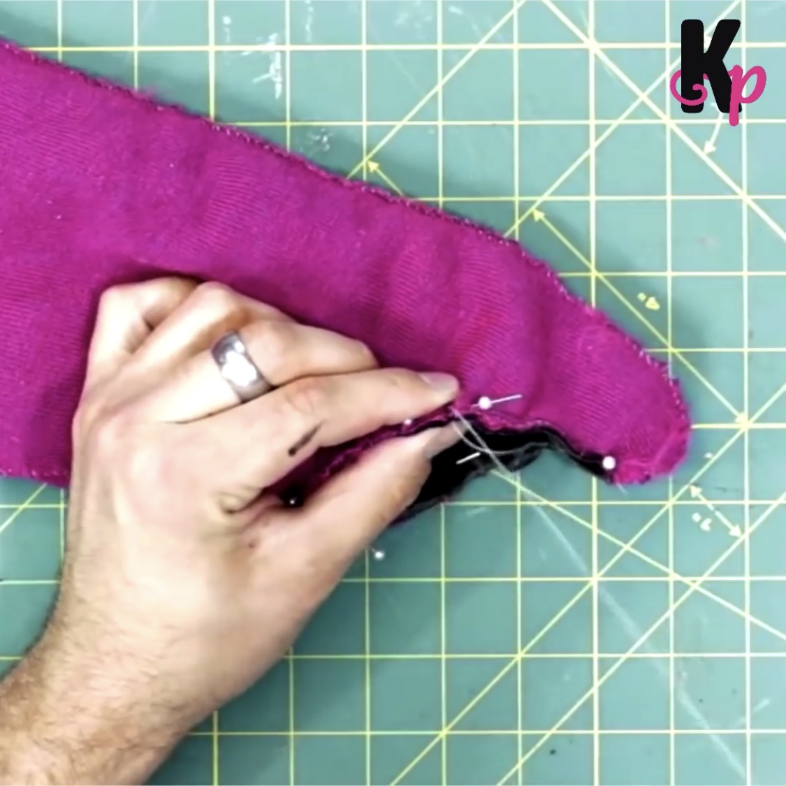 How to Make an Easy Puppet - Puppet Nerd