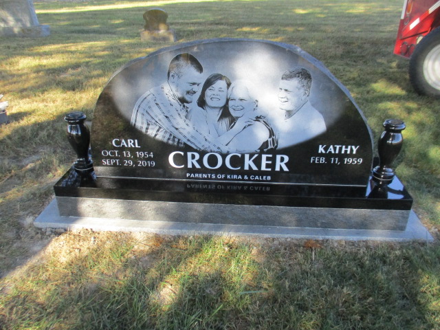 Custom Monuments - Pyramid Marble and Granite