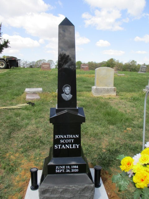 Custom Monuments - Pyramid Marble and Granite