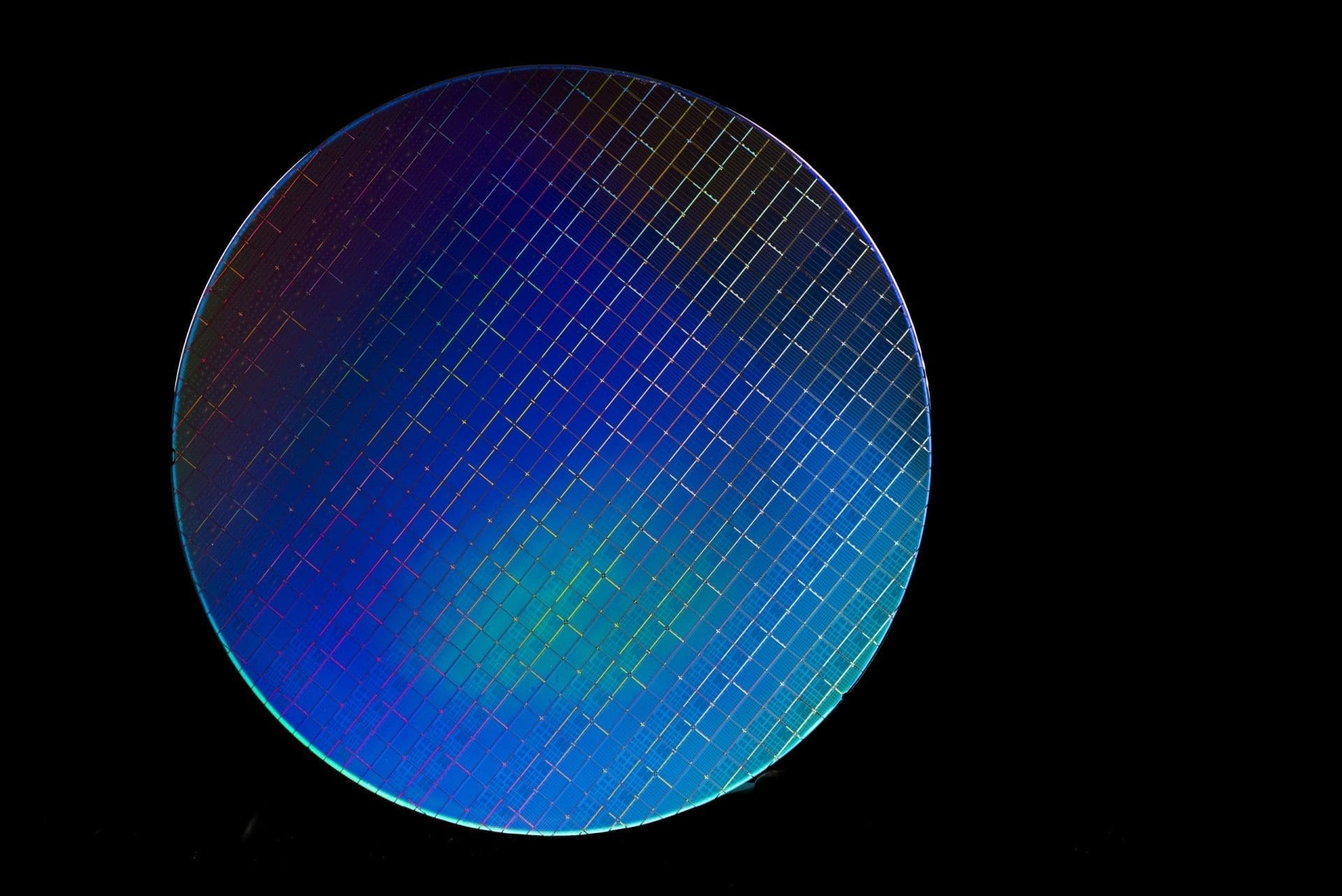 Intel Unveils The Next Phase Of Its Quantum Software Development Kit ...