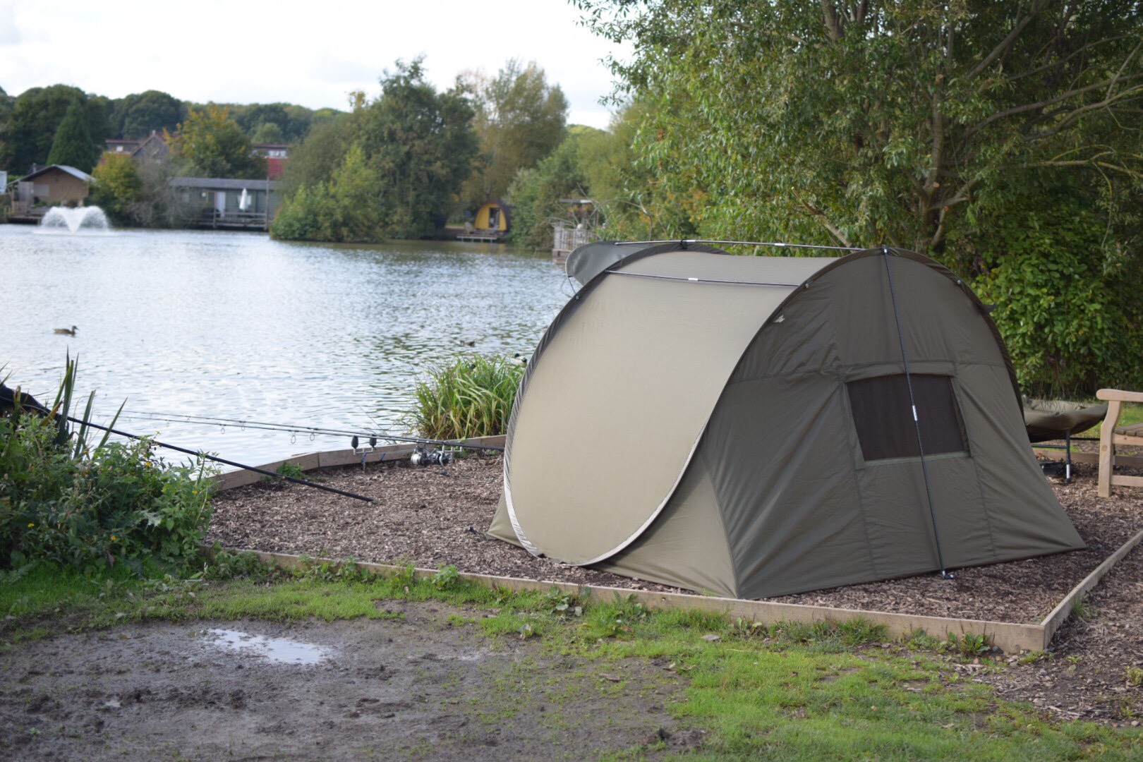 Pop up Bivvy for Carp Fishing | Bivvy for Fishing - Quest Tackle
