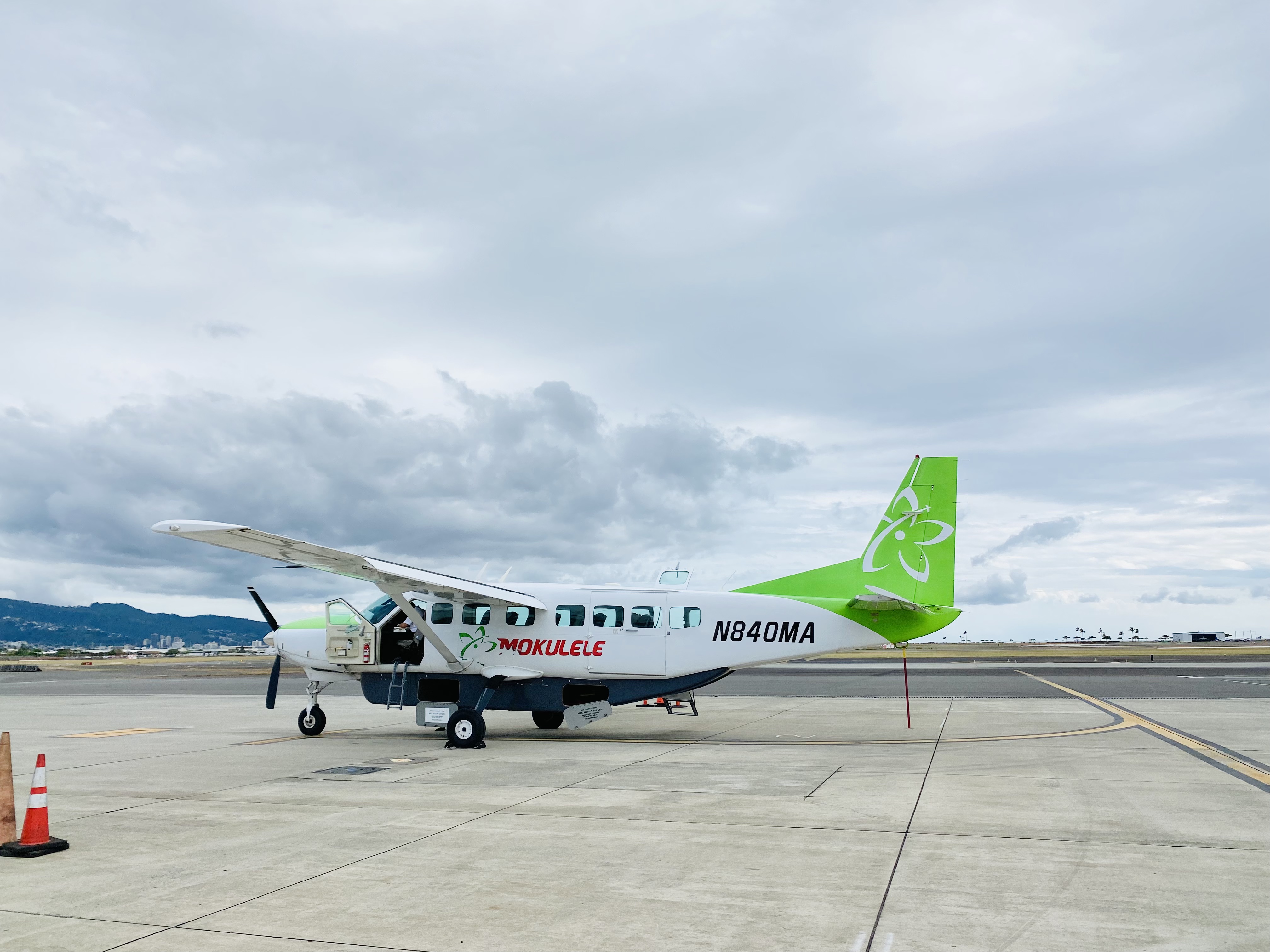 Inter-island Flying with Mokulele Airlines: Everything You Need to Know ...