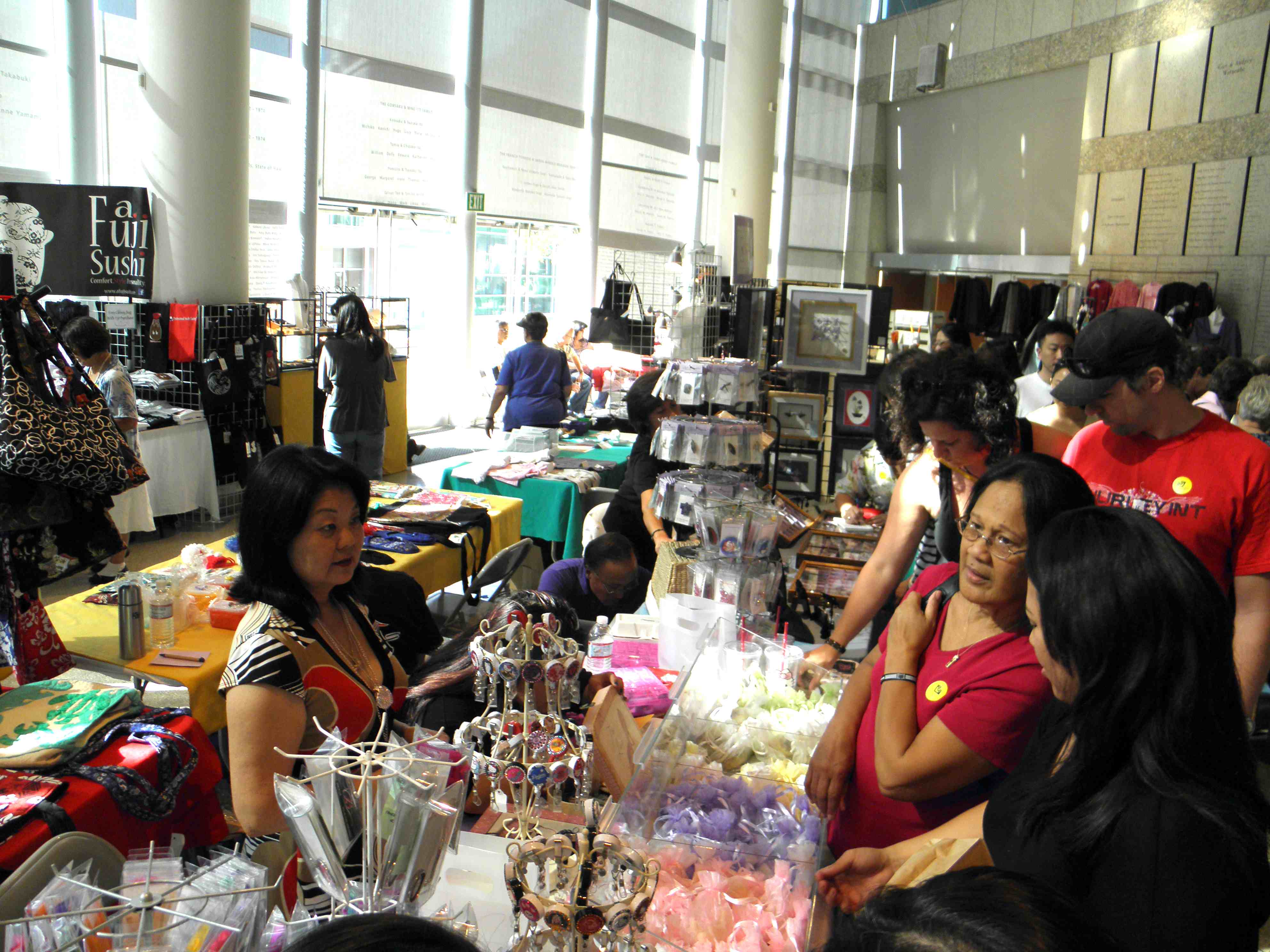 KRAFTY KORNER: Too Hot to Shop? - Rafu Shimpo