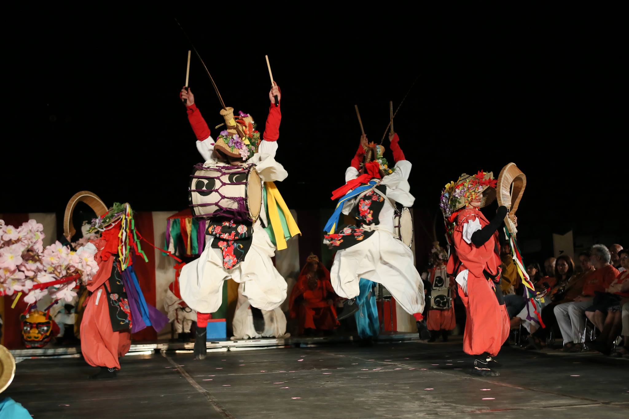 Daidengaku Dance Workshop and Performance at Nisei Week - Rafu Shimpo