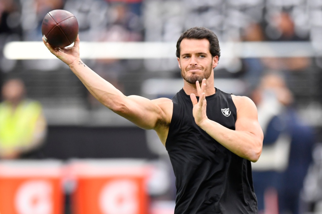 NFL Week 5 QB Breakdown: Derek Carr vs. Patrick Mahomes