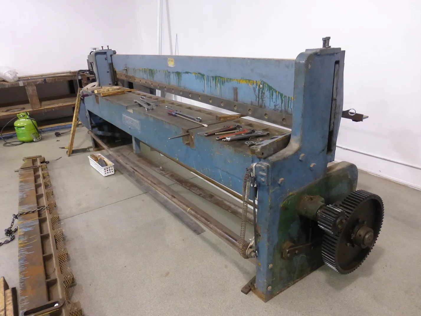 When is it time to Change / Flip the Blades? - RAKO INC