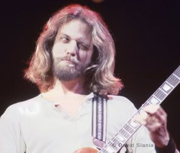 Chicago Stadium Eagles concert 1976 - Randy Meisner Hearts On Fire