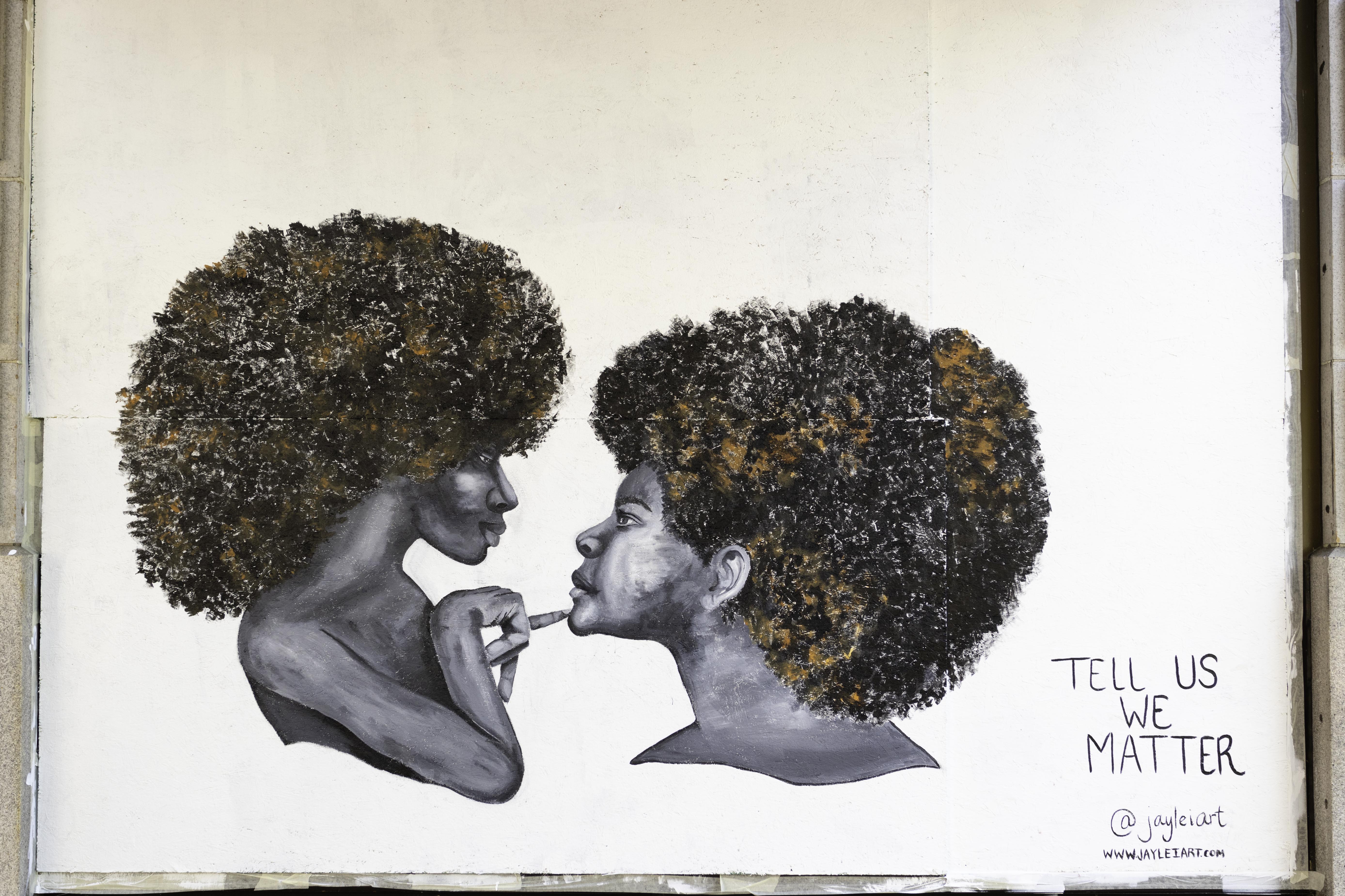 The Message – Photography by Rodney Martin