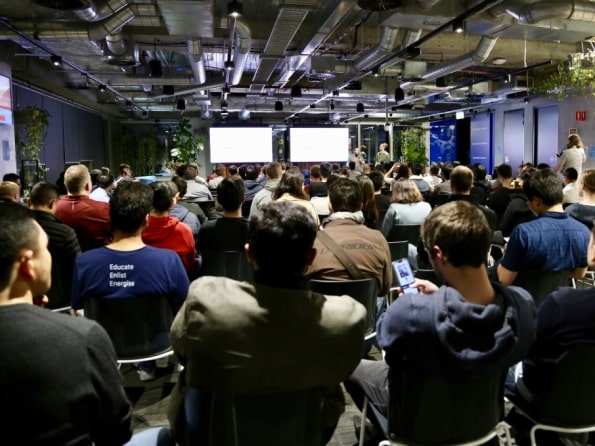 Reactconf Au - Incredible Minimal Pattern - Ultra HD