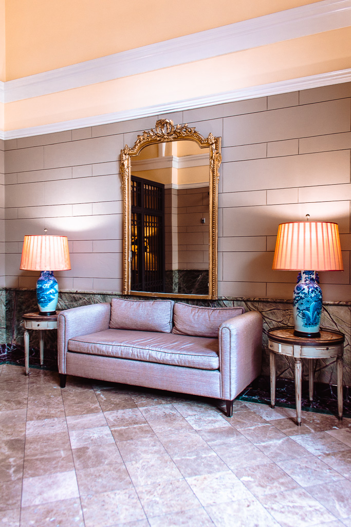 Experience the Best Luxury Hotel in Houston: Hotel Icon Review - Reesa Rei