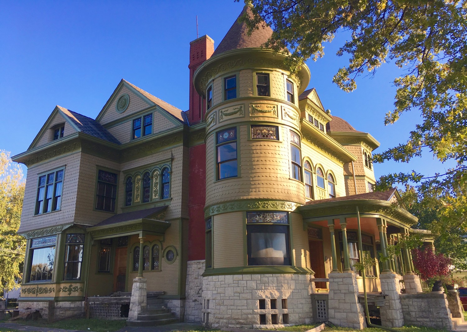 Before. After. – Restoring Ross