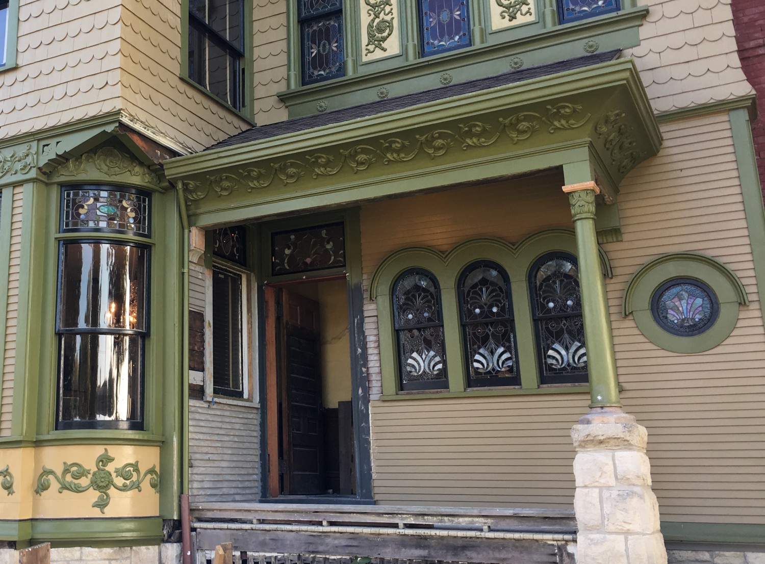 Inching Along – Restoring Ross