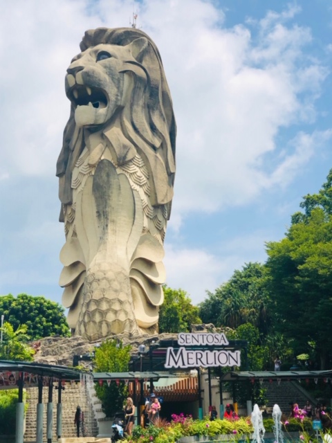 Strolling through Sentosa Island (Singapore) – Resurface to Reality