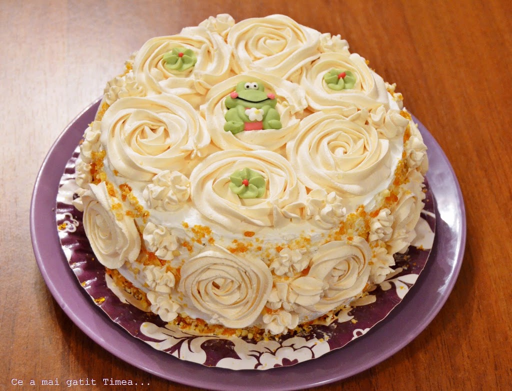 Tort cu frisca si caramel 2