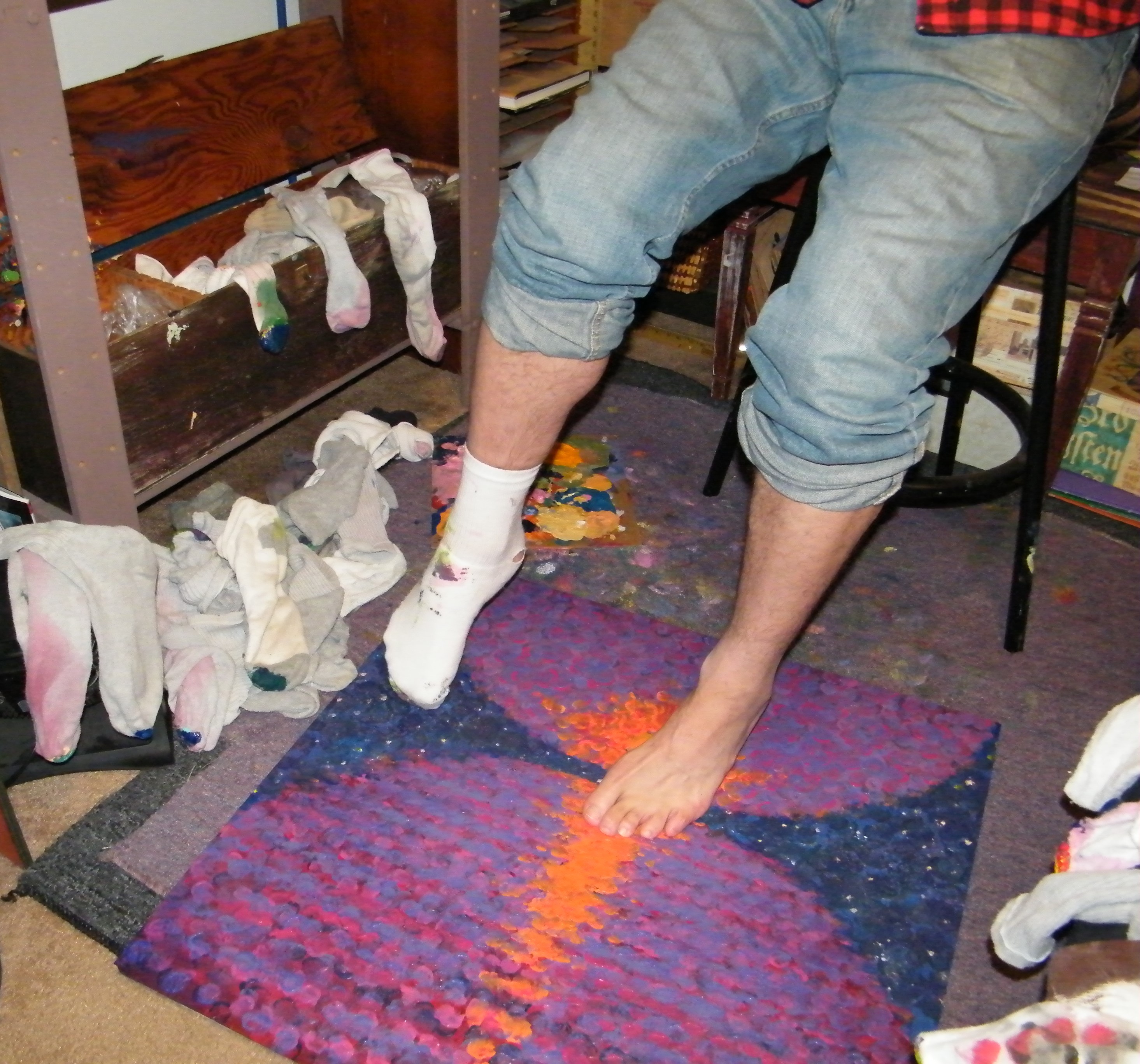 1 – CLOSE-UPS OF TOE PRINTS | RONALD GRAMLING