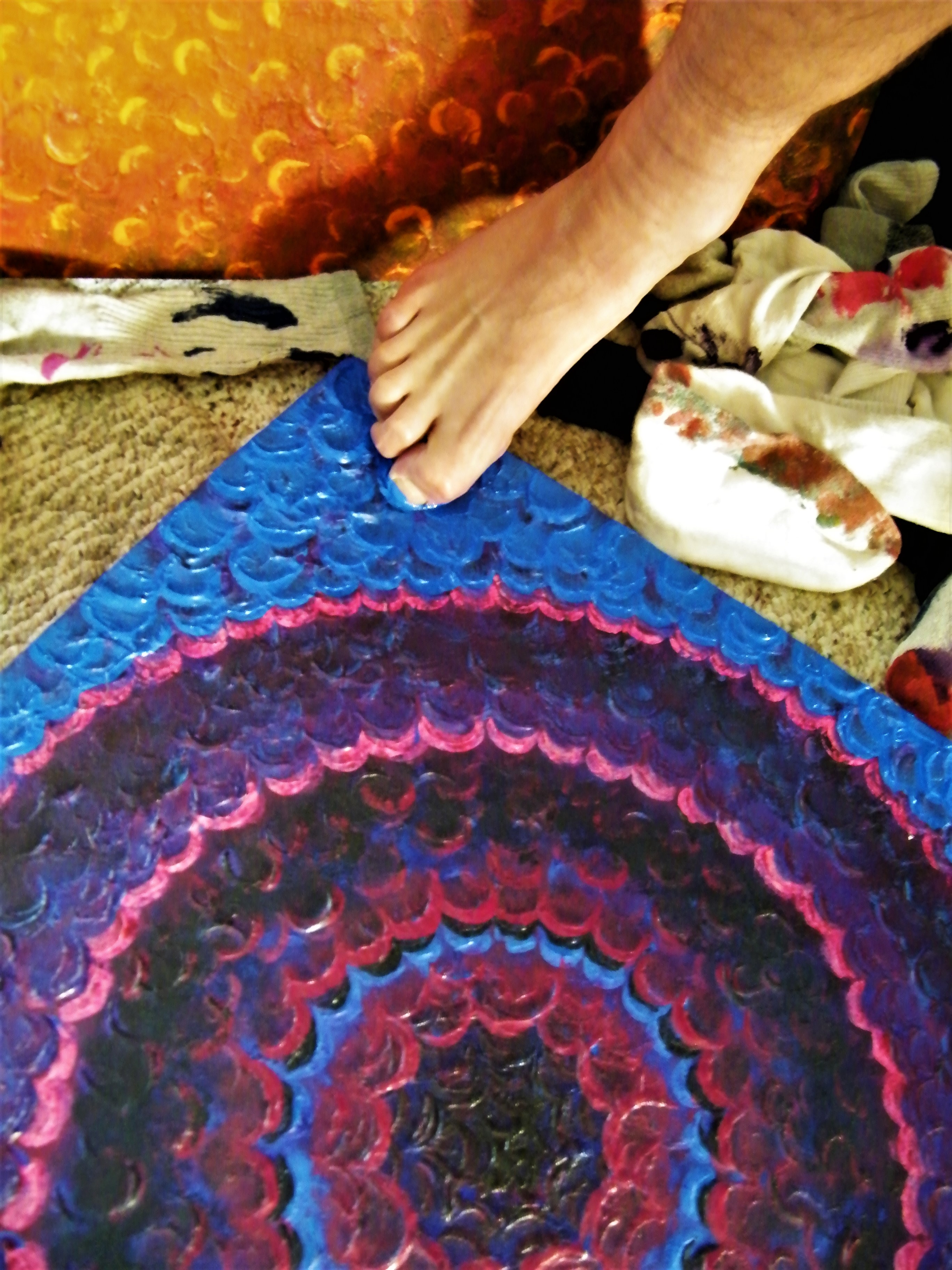 1 – CLOSE-UPS OF TOE PRINTS | RONALD GRAMLING