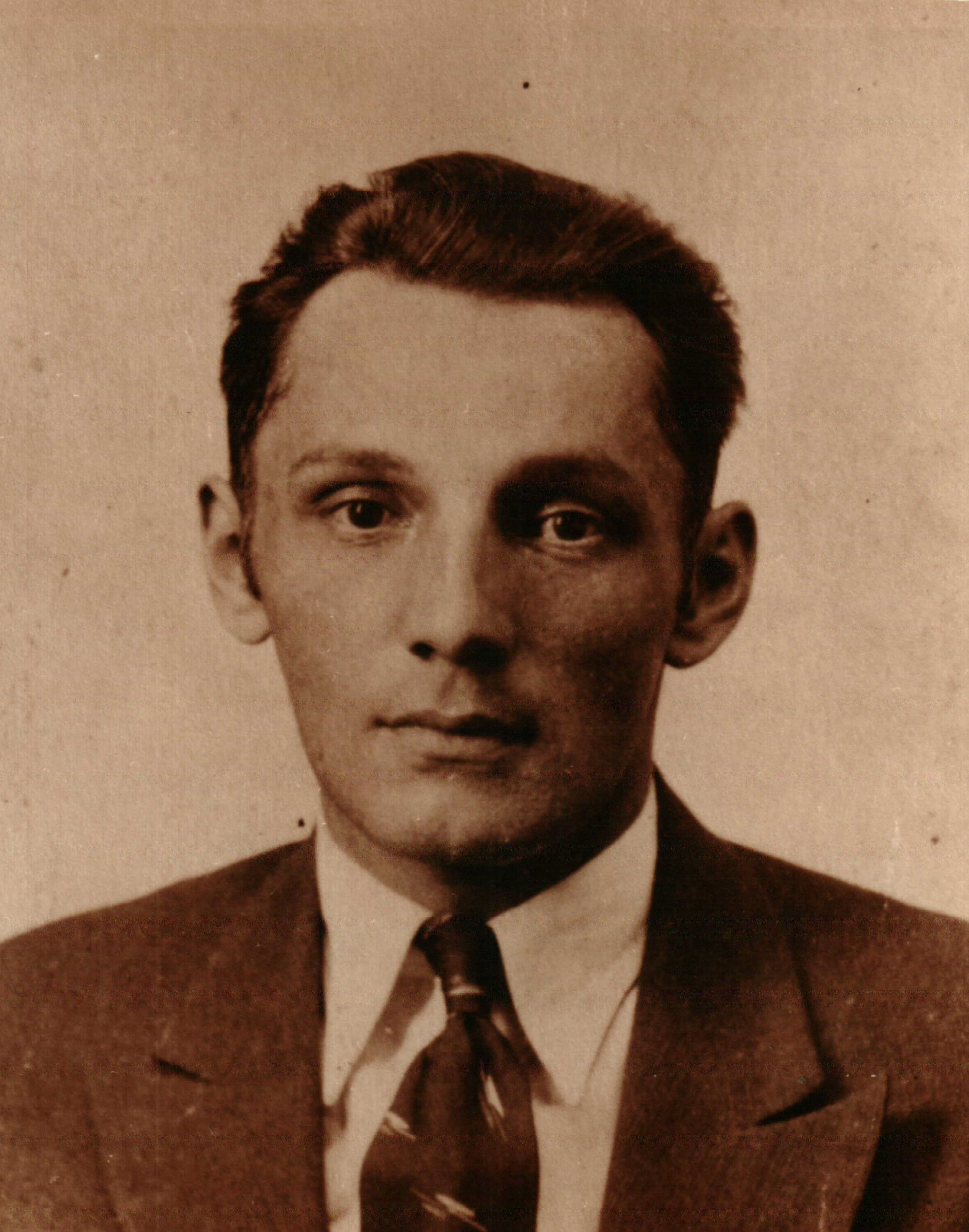 A Letter from Gerald Thomas to his Daughters | Roots of Kinship