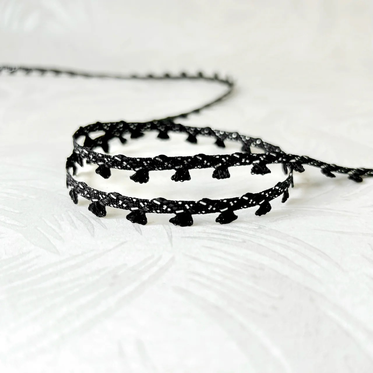 Metallic Loop Braid Rose Mille