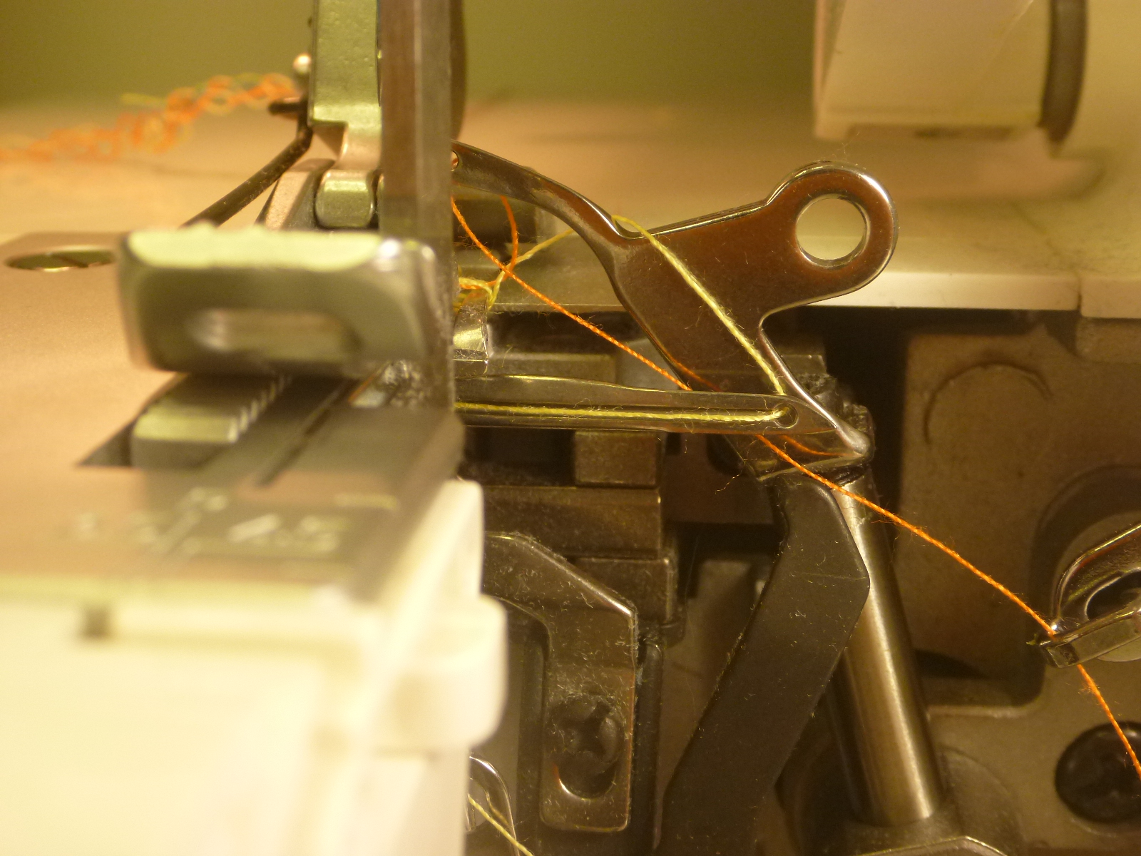 Singer VS Brother Part 2: Stitch Quality & Threading Comparison ...