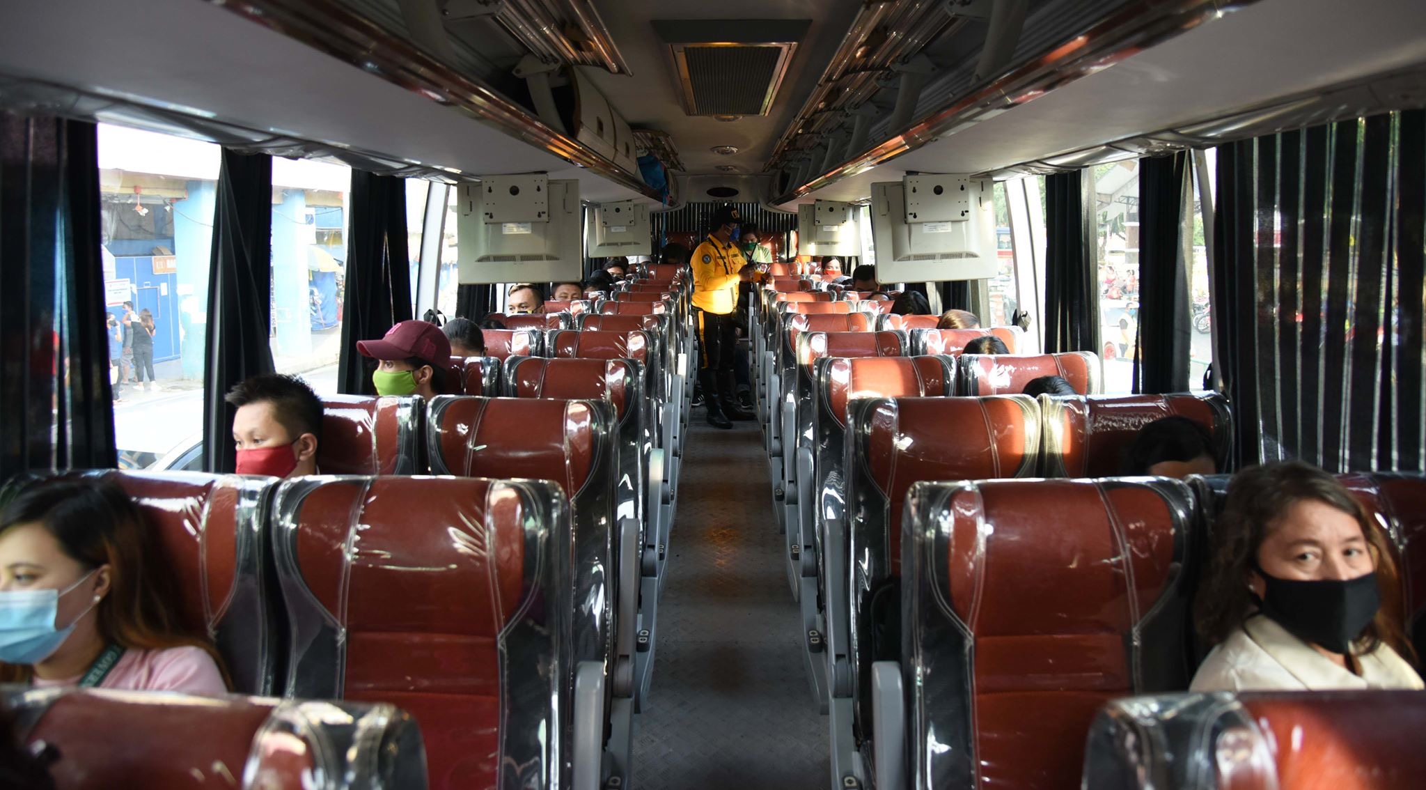 PUJ Drivers, Operators Join HPBS Basic Business Training - Radio ...