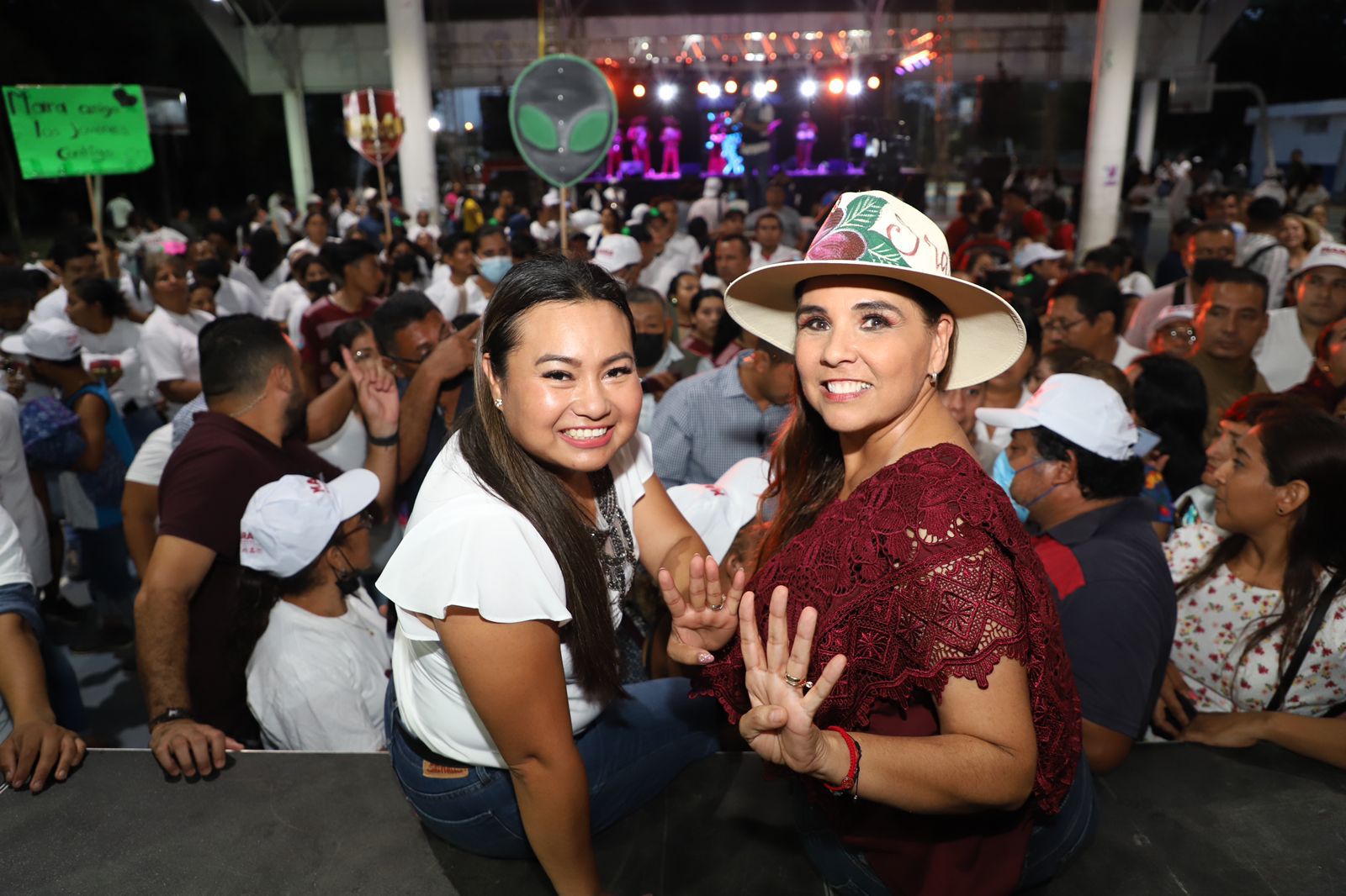 Tulumnenses reciben a Mara