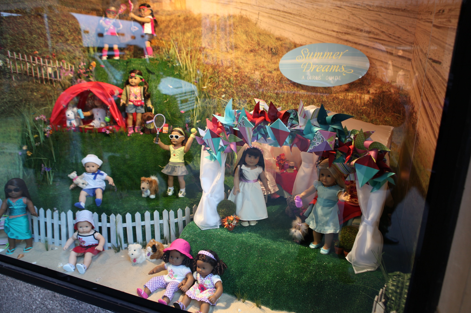 Windows With Signage and/or Things in Them – Gallery 5 – Ruth E. Hendricks