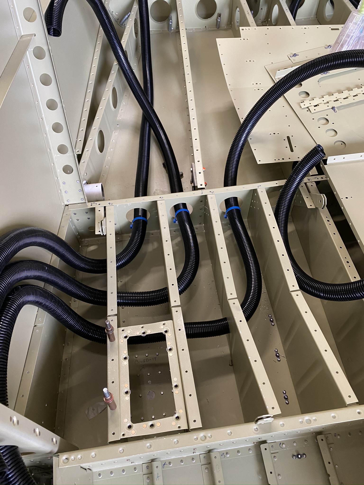 Comm antenna, Rear Seat Access Panel, and Conduit – rv10builder.com