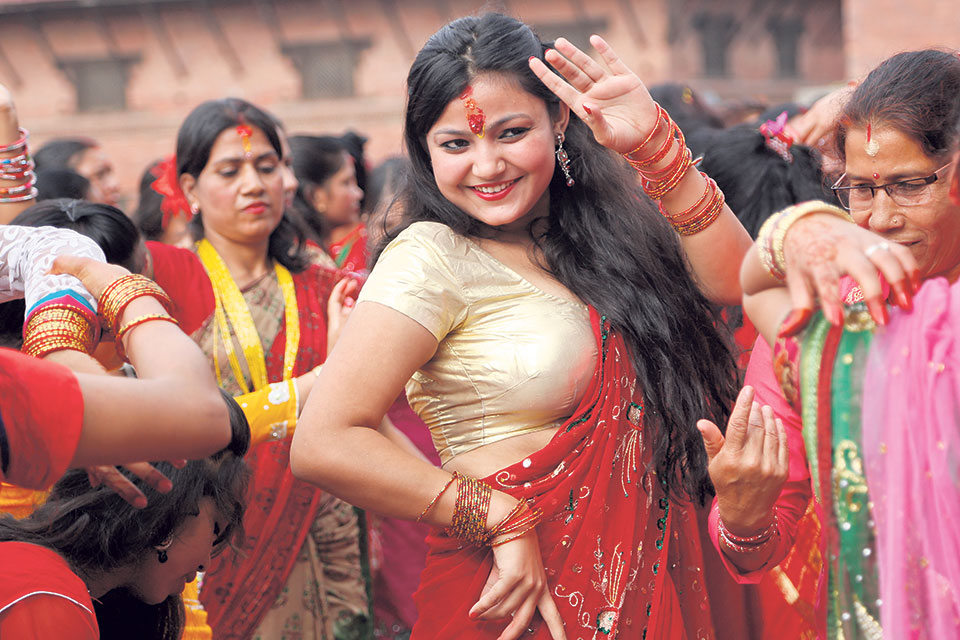 6 Easy Tips to Dance this Teej - Quick and Simple Tips! • Tips Nepal