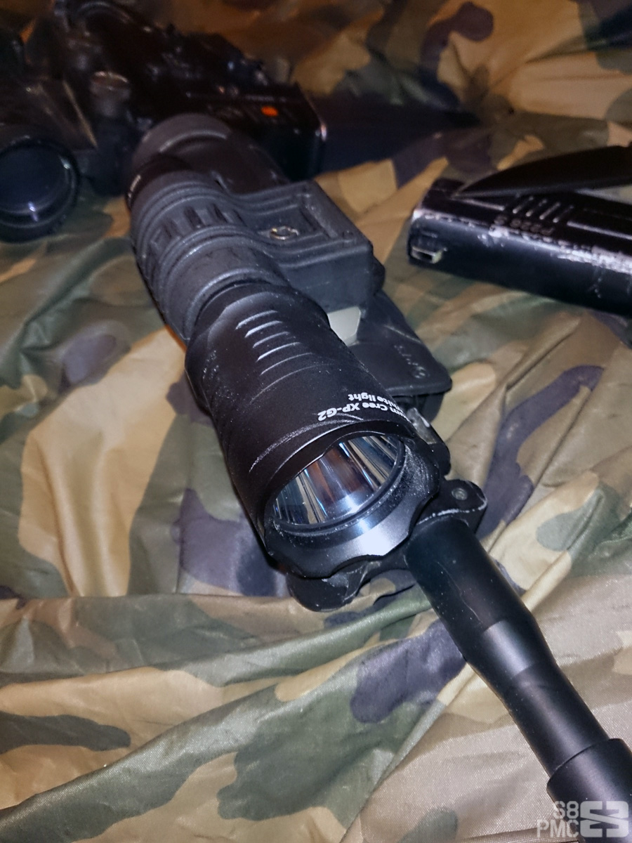armytek predator pro flashlight review