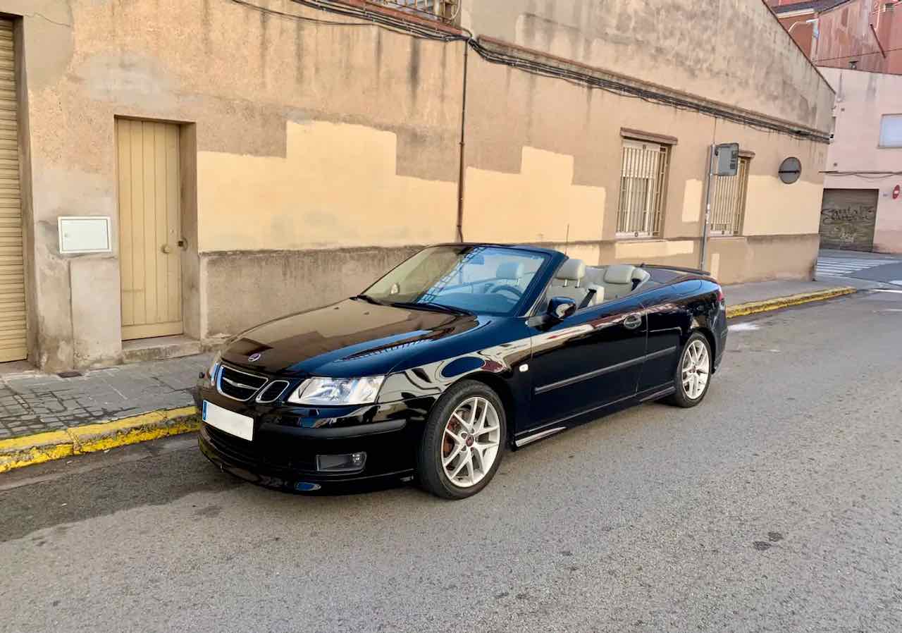 Ein schickes Saab 9-3 Aero Cabriolet - das viel zu günstig ist