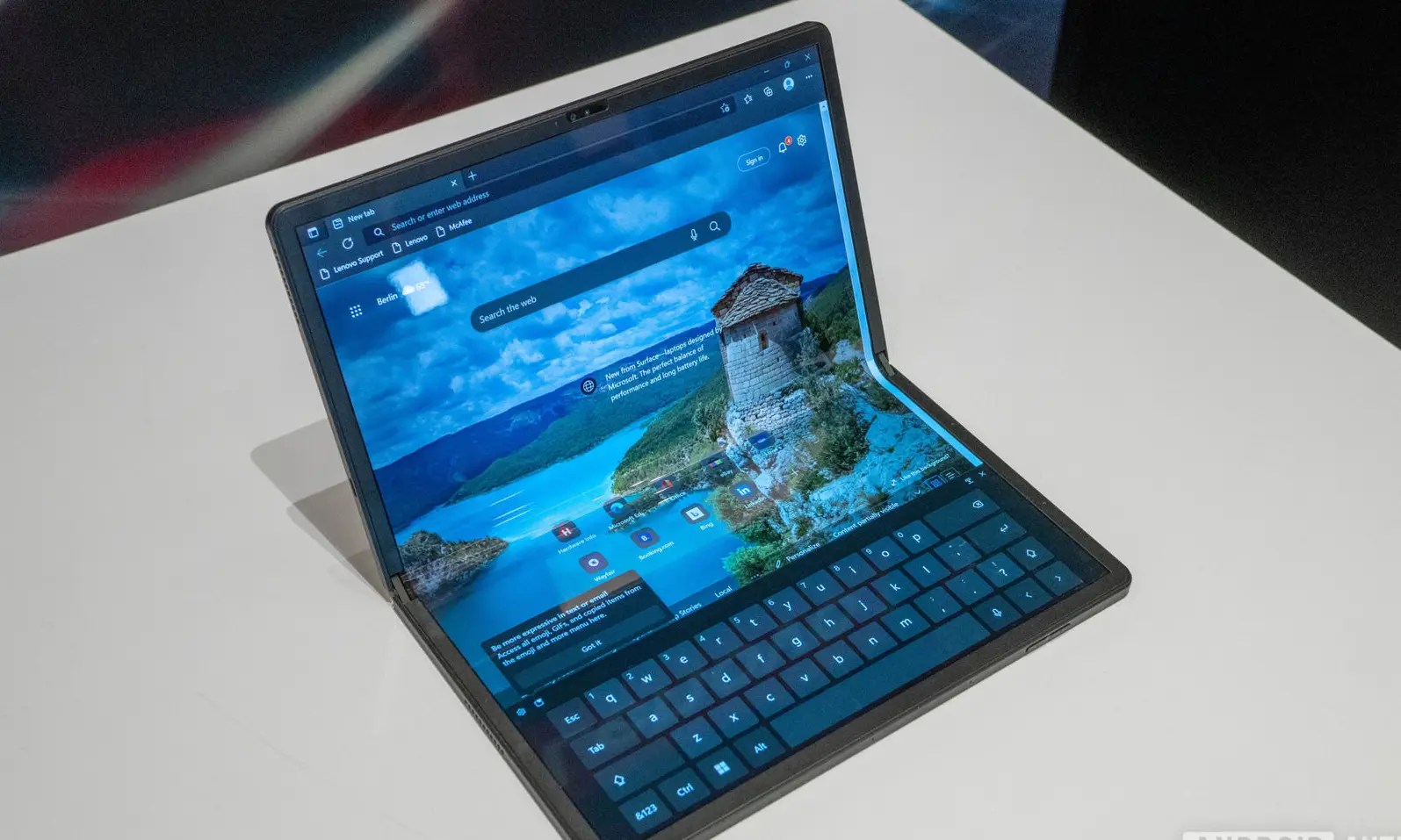 Apple's Foray into Foldable Displays with Samsung's Expertise